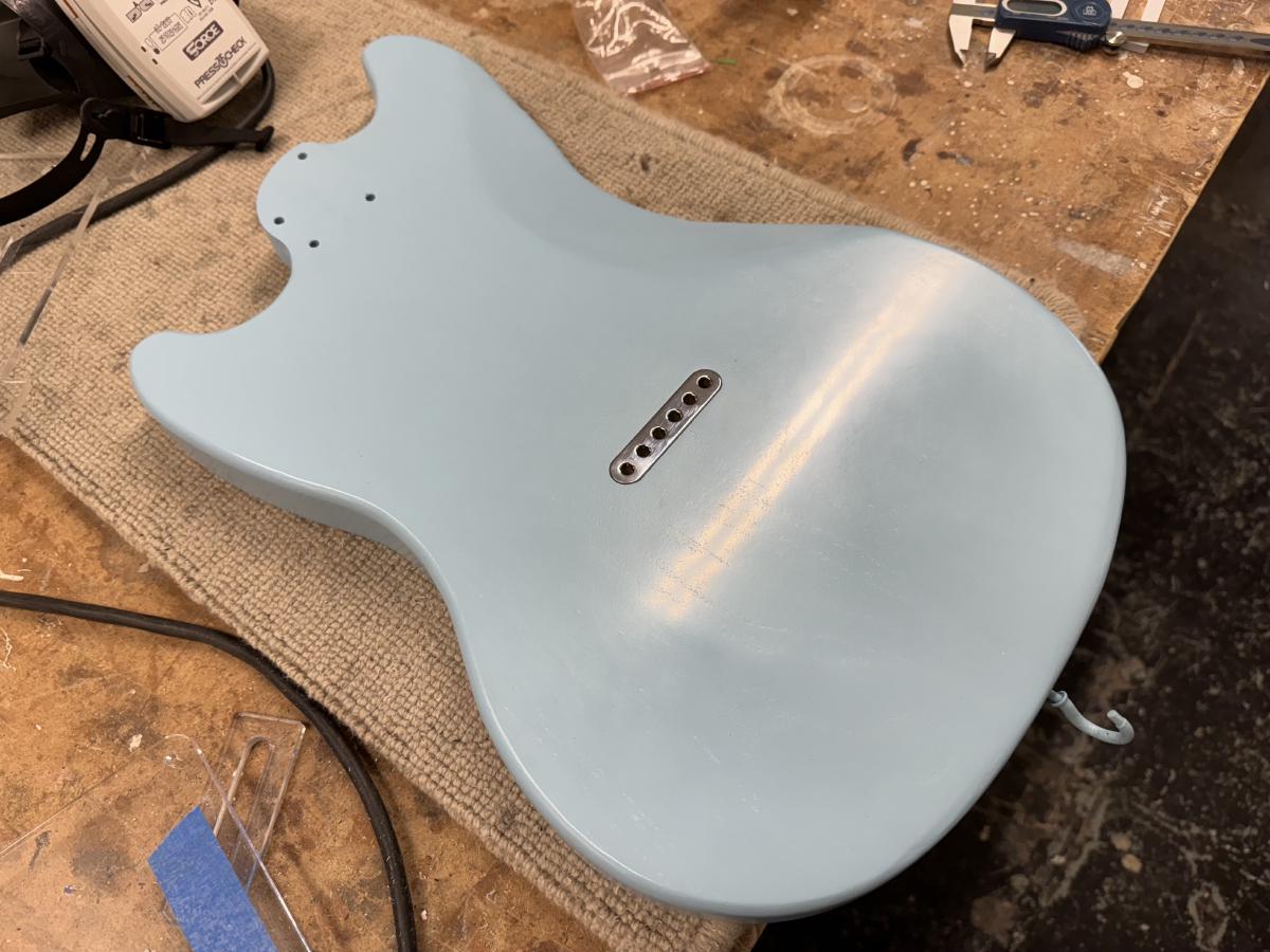 Michael Winston Dales Guitars: A Week in the Shop